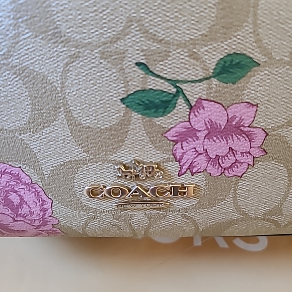 Bags | Coach Jordyn Backpack In Signature Canvas With Prairie Rose ...